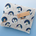 Snowball Grey Gift Wrap – The Snowman Webshop